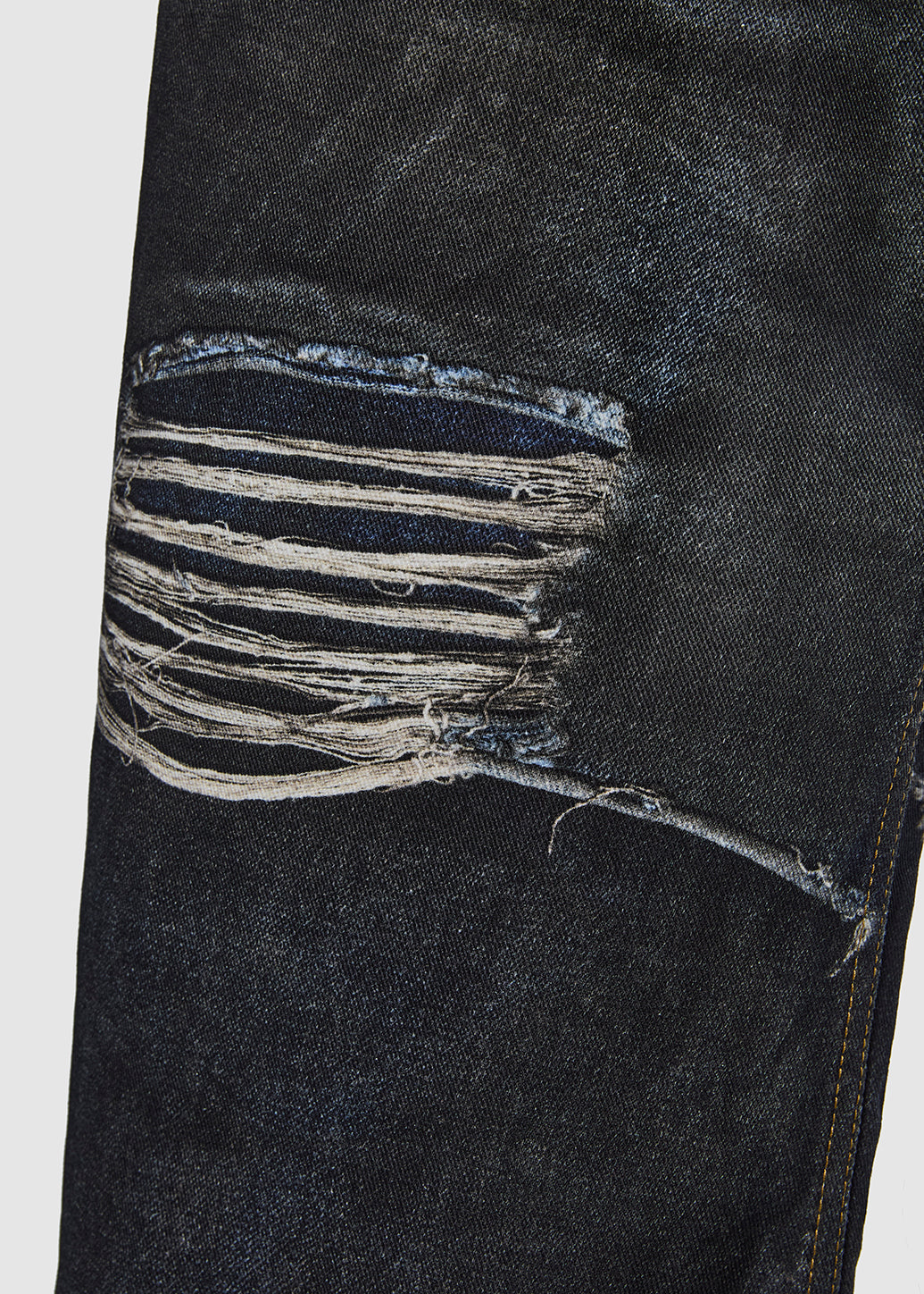 WORN-OUT EFFECTS JEANS – C P S Official Store